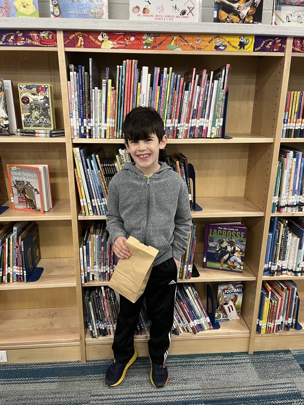 Elementary Students Take on Winter Recess Reading Challenge | Fulmar ...