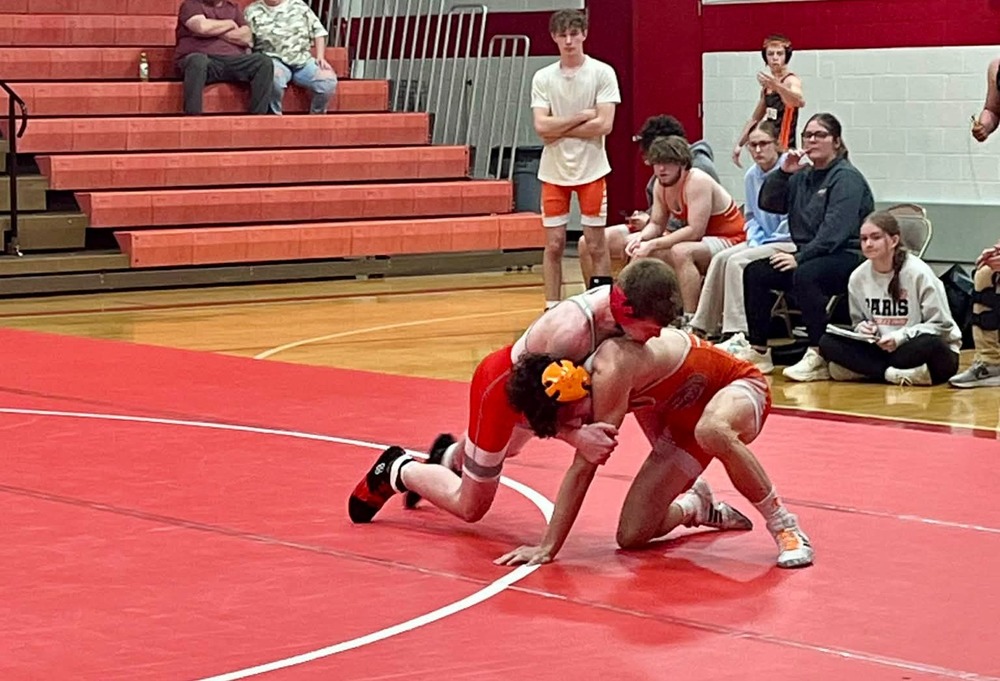 Lions Wrestling hosts Paris | Marshall High School