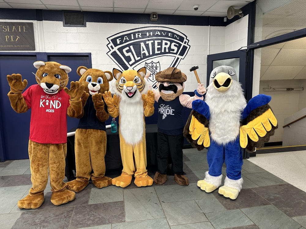 Slate Valley Mascots Face Off Slate Valley Unified School District Slate Valley Mascots Face Off Slate Valley Unified School District